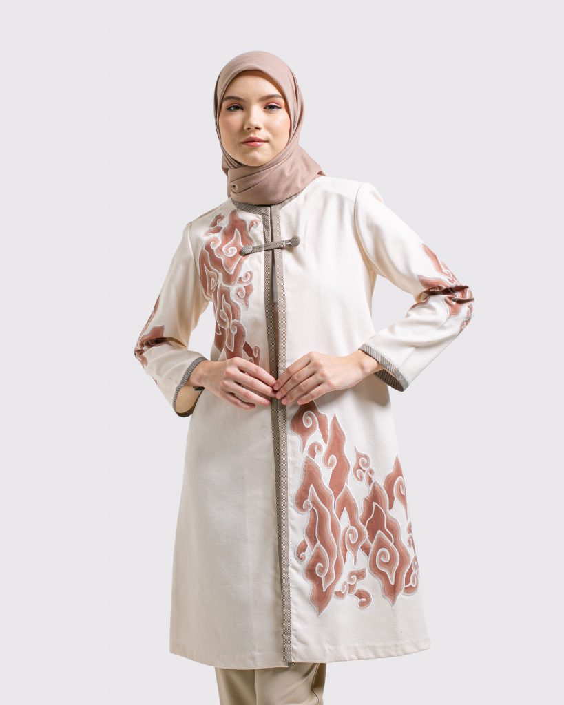 Dress Aplikasi Batik Mega Mendung - Putih | Batik Salma