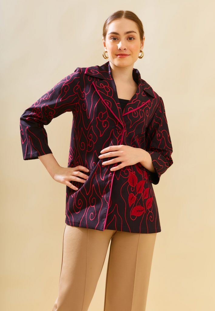 Jual Blouse Bordir Daun Mega Mendung Merah | Batik Salma
